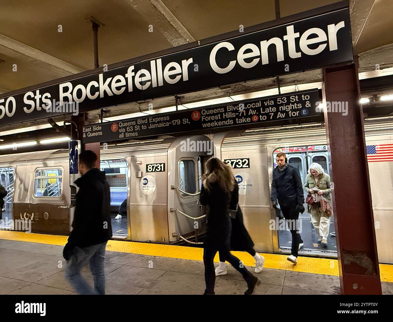 The subway platform at Rockefeller Center in midtown Manhattan Stock ...