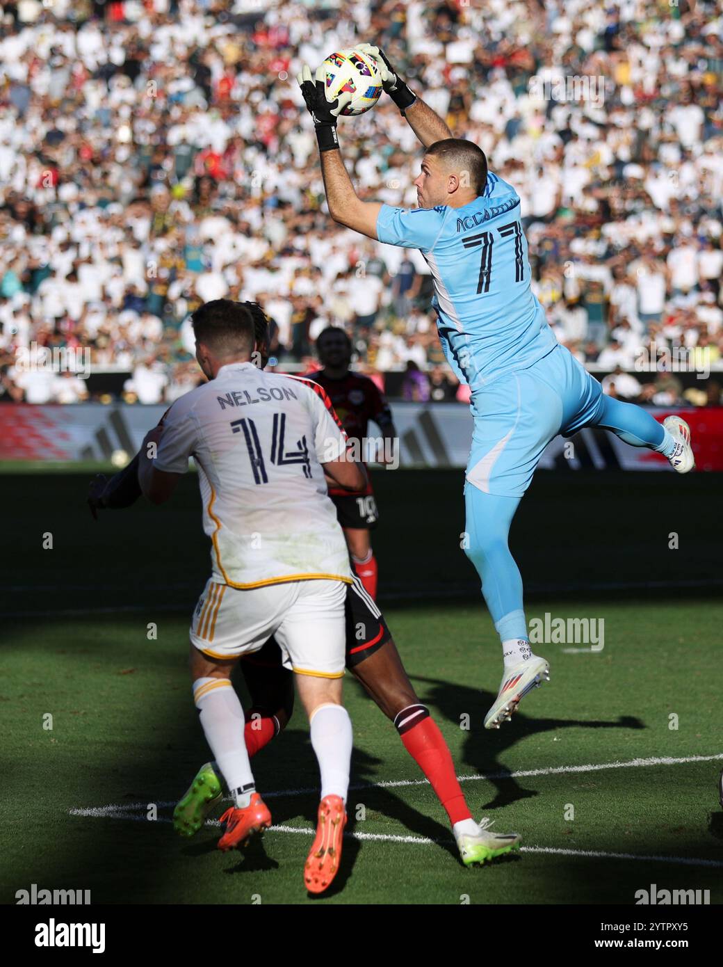 Carson, California, USA. 7th Dec, 2024. Los Angeles Galaxy goalkeeper ...
