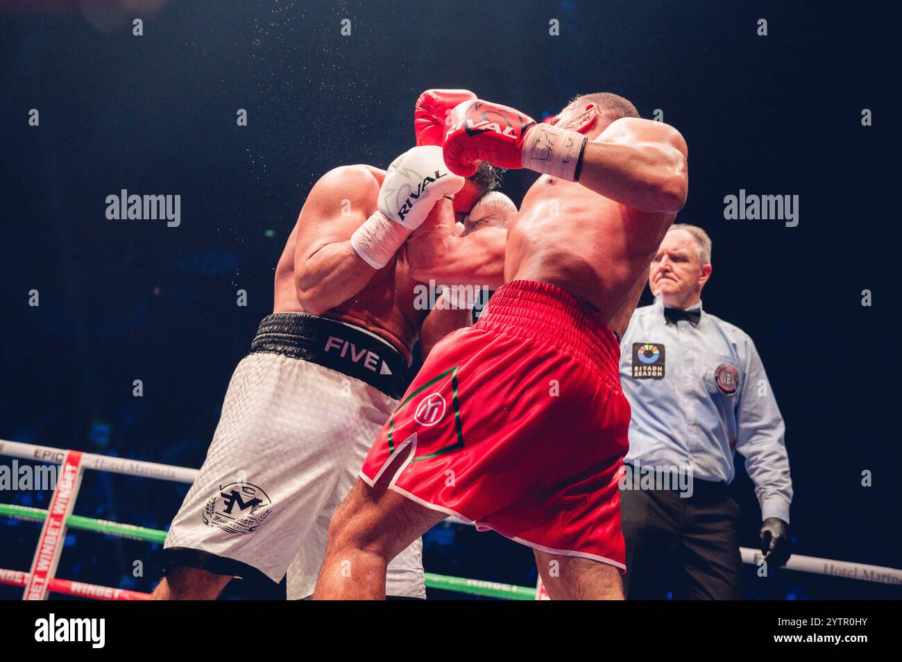 Kubrat Pulev /Right/ and Mahmoud Charr /Left/ Sofia, Bulgaria Arena ...