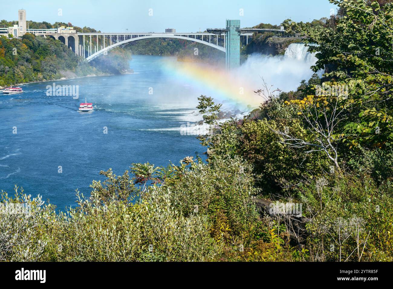 Niagara Falls Rainbow Stock Photo - Alamy
