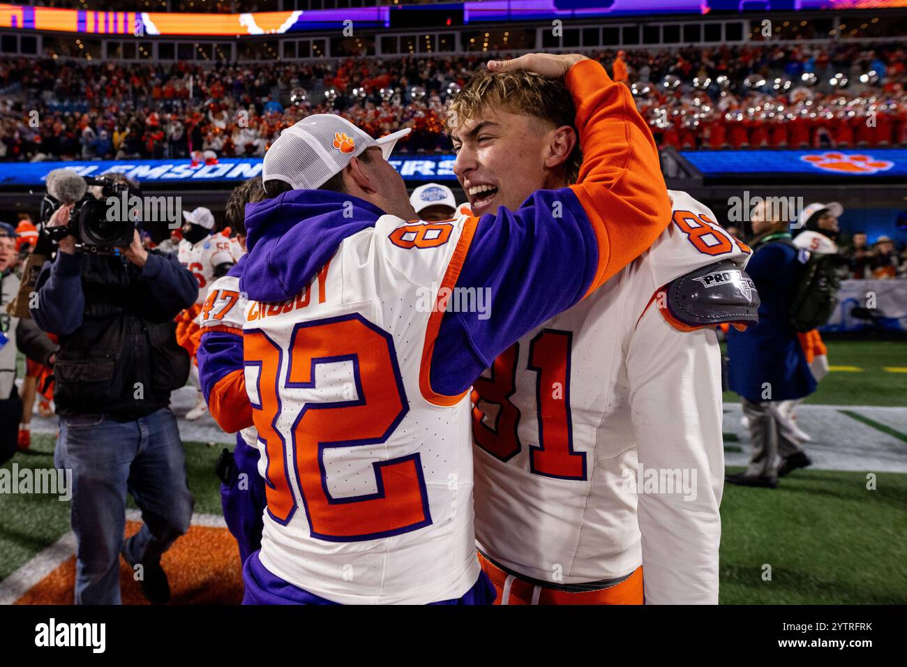 December 7, 2024: Clemson Tigers wide receiver Jackson Crosby (82 ...