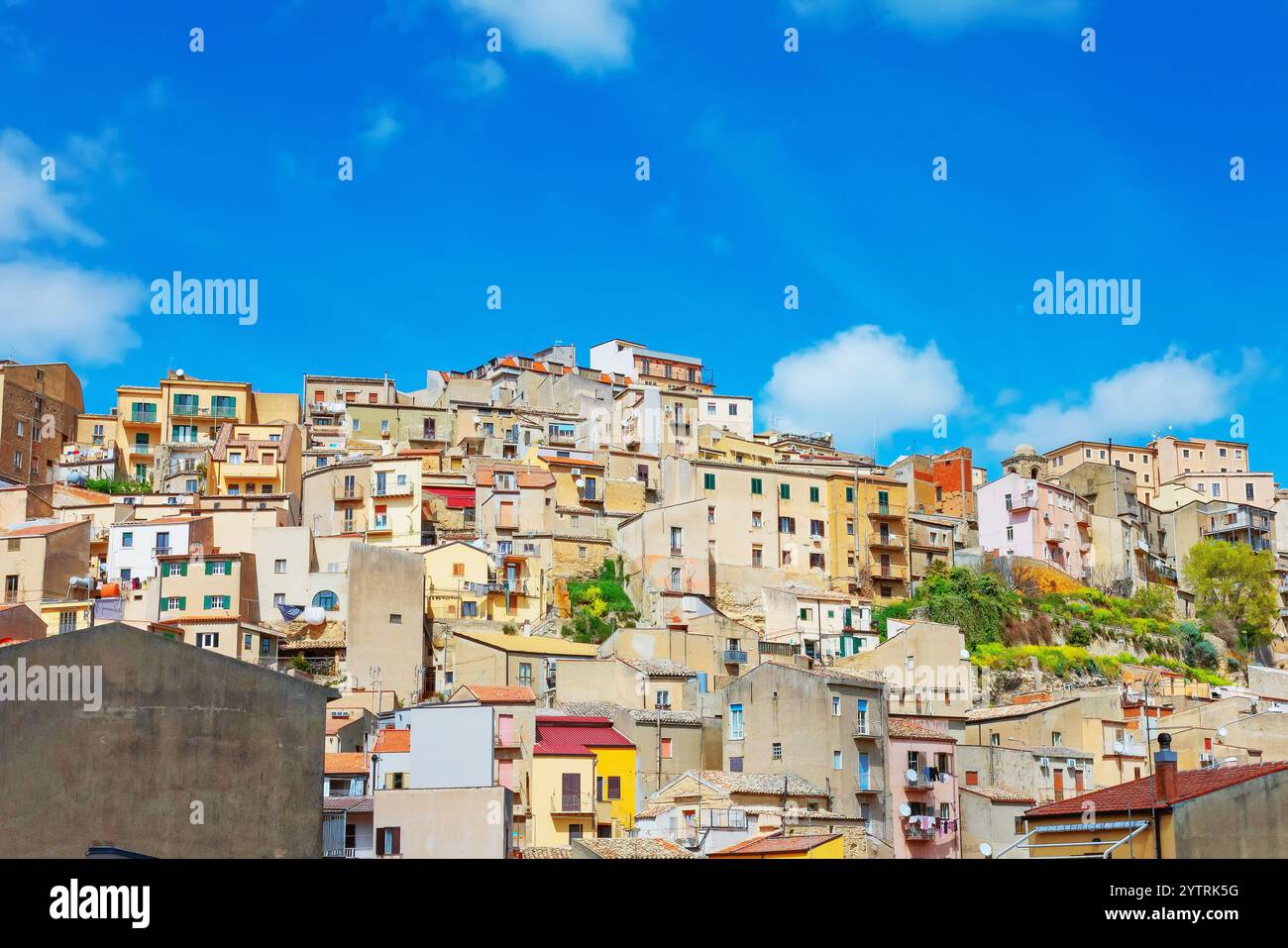 View of Enna historic district, Enna, Siclly, Italy Stock Photo - Alamy