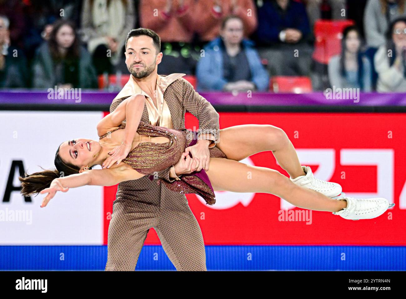 Lilah FEAR & Lewis GIBSON (GBR), during Senior Ice Dance Rhythm Dance ...