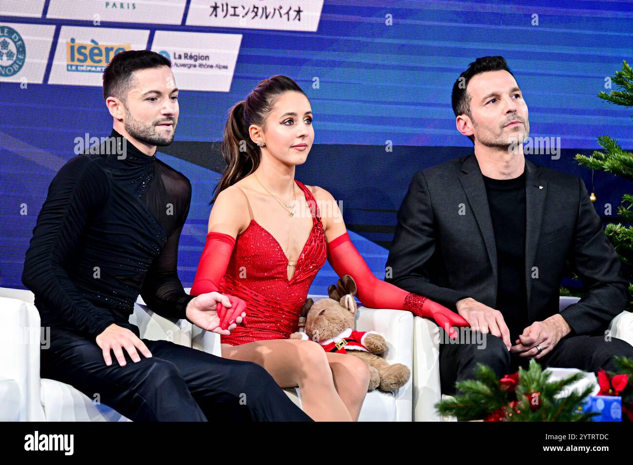 Lilah FEAR & Lewis GIBSON (GBR), at Kiss & Cry, during Senior Ice Dance ...
