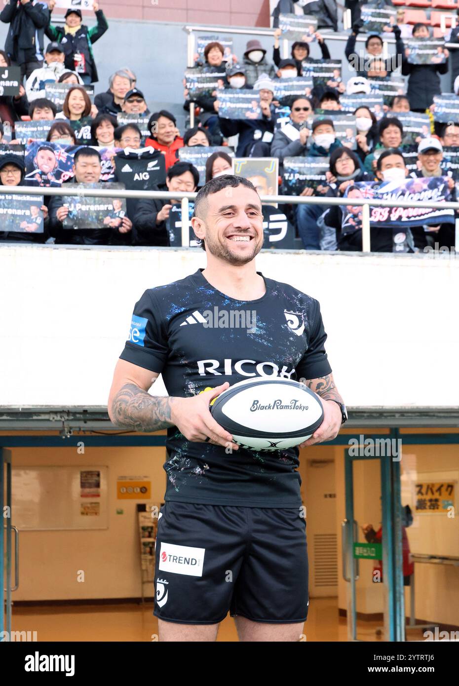 Tokyo, Japan. 7th Dec, 2024. New Zealand's All Blacks scrum half TJ ...