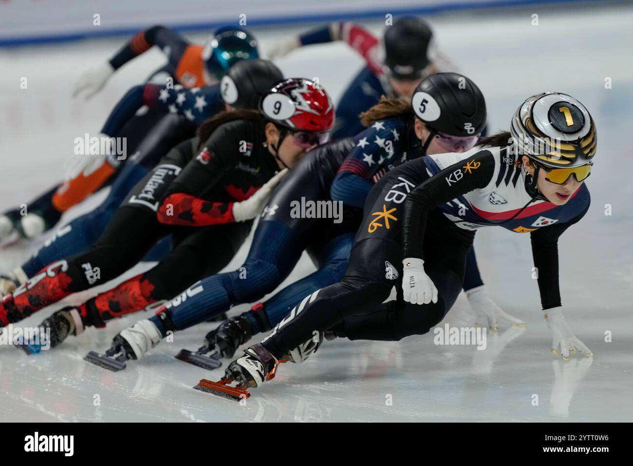 Kim Gilli of South Korea leads in the women's 1,500-meter finals at the ...