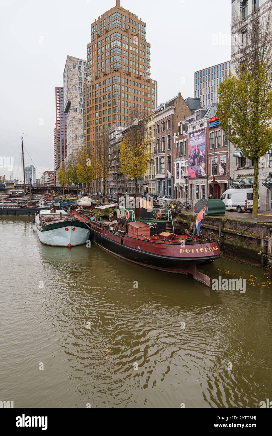 Lighthouse ship boat rotterdam hi-res stock photography and images - Alamy