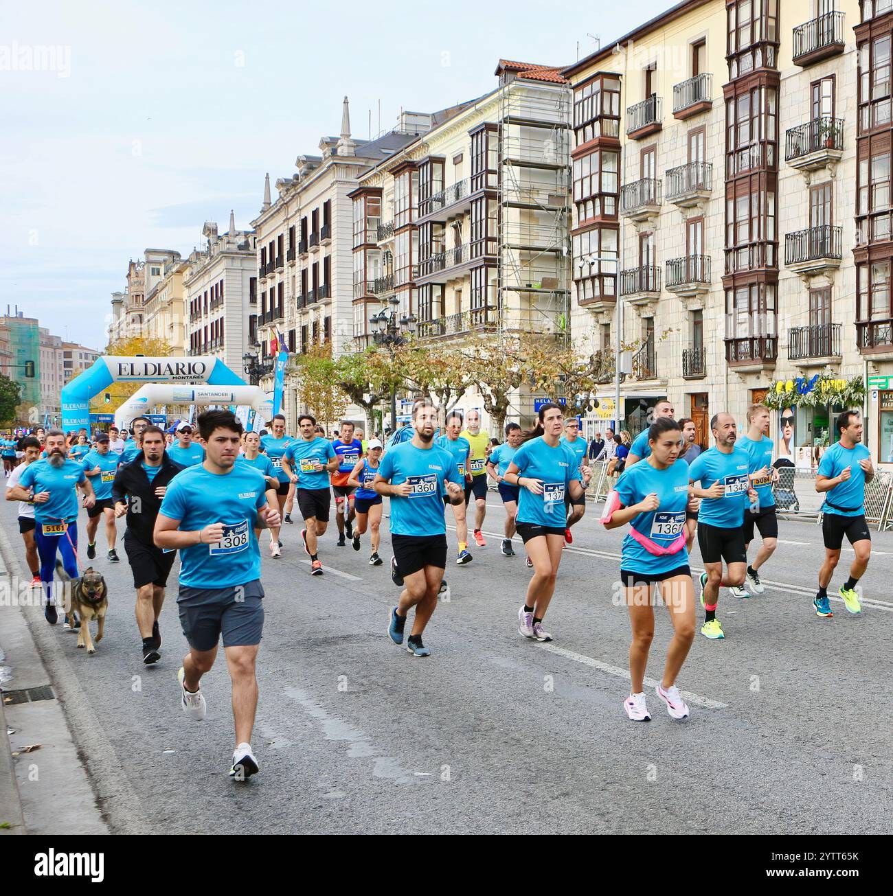 Xii popular race hi-res stock photography and images - Alamy