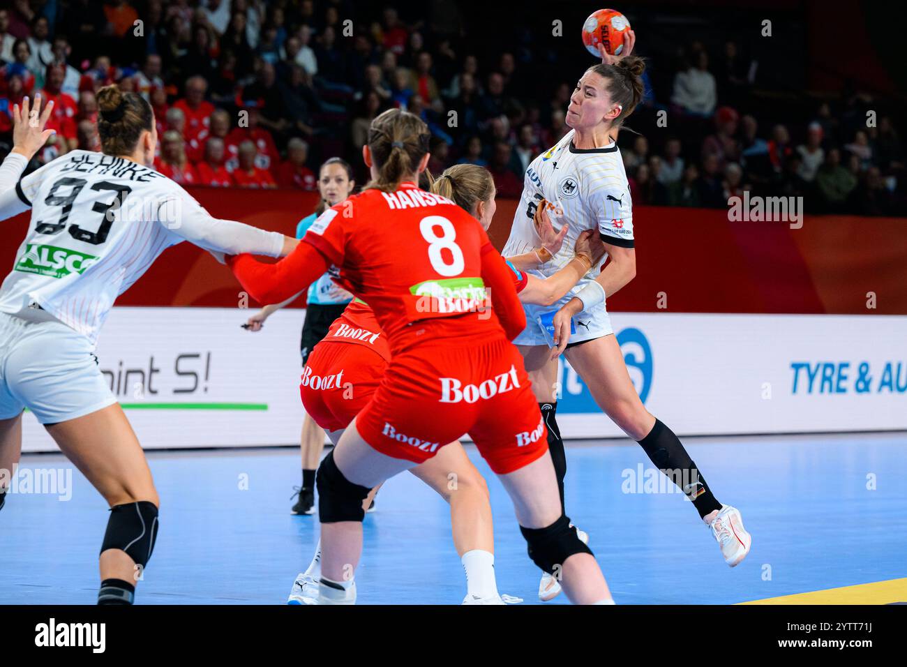 Wien, Austria. 07th Dec, 2024. Handball, Women: European Championship ...