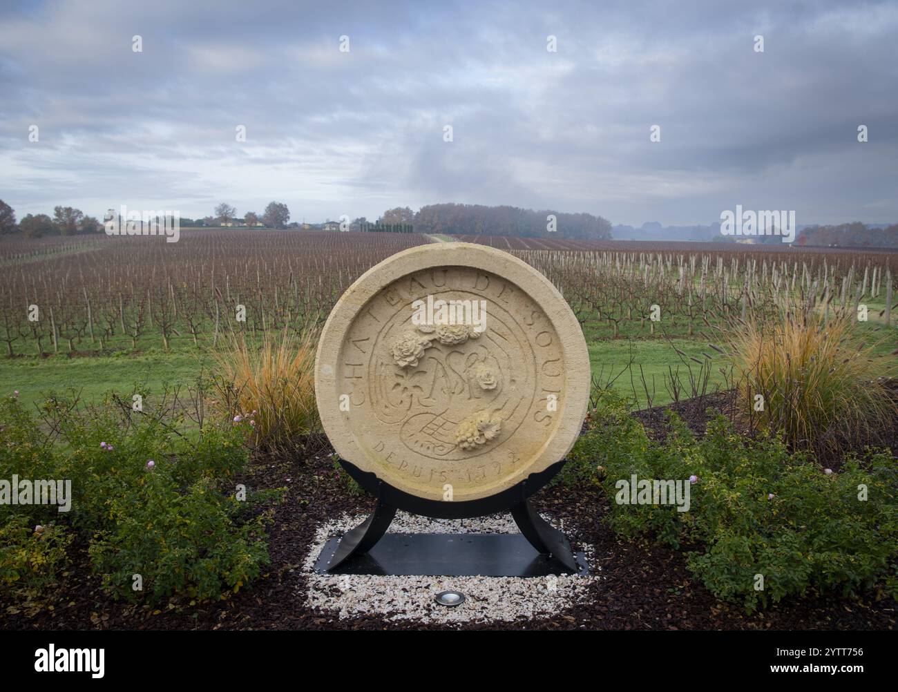 FRANCE, GIRONDE (33) SAINT-QUENTIN-DU-BARON, CHATEAU DE SOURS, OWNED BY ...