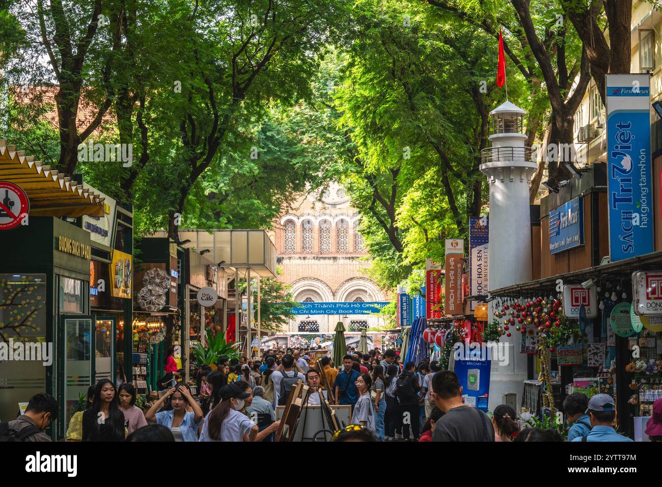 December 1, 2024: Nguyen Van Binh Book Street, stretching 100 meters ...