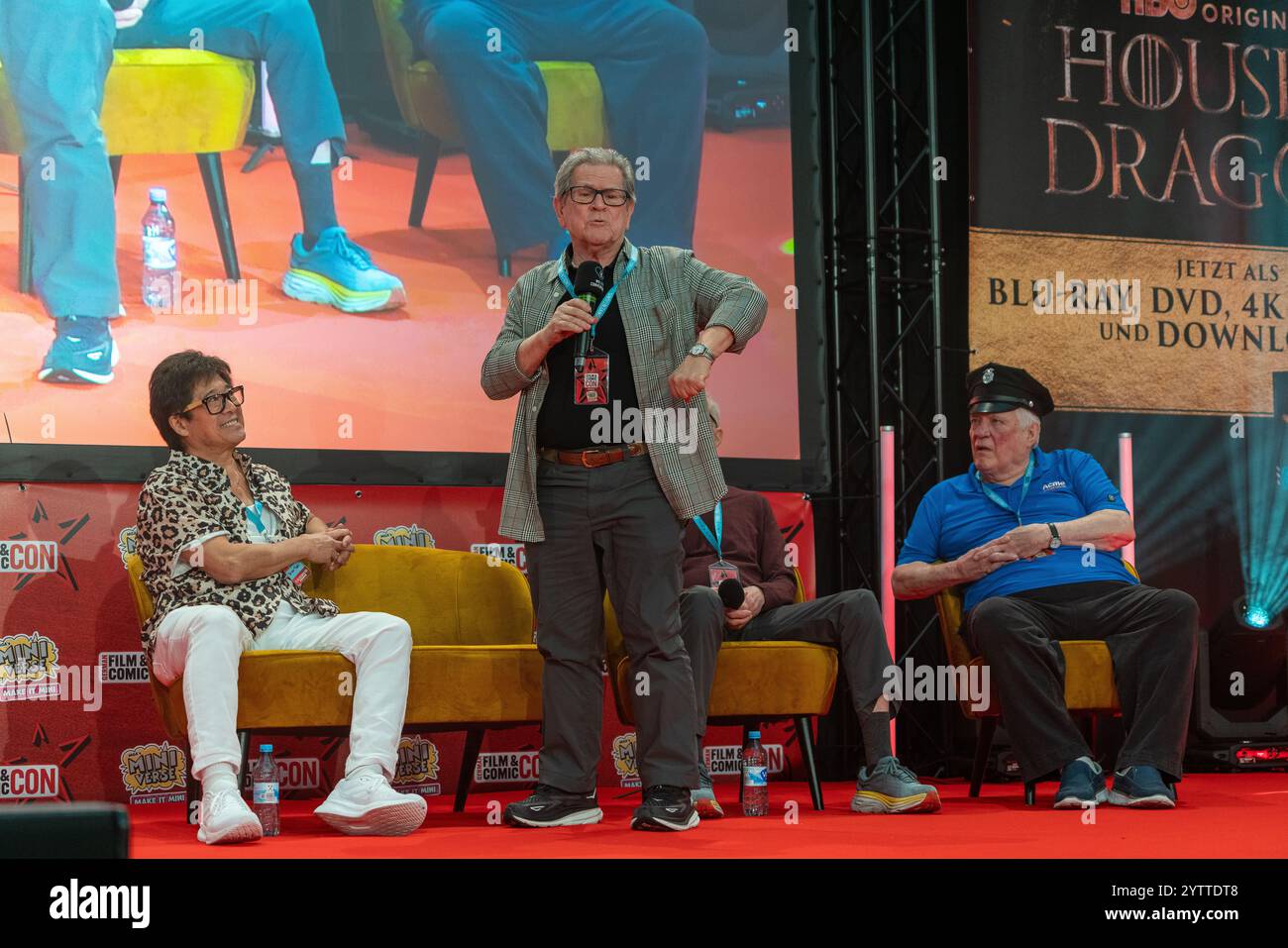 DORTMUND, Germany. 7th Dec, 2024. Brian Tochi, Tim Kazurinsky and G.W ...