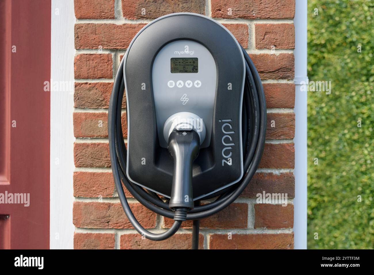 Domestic ev chargers hi-res stock photography and images - Alamy