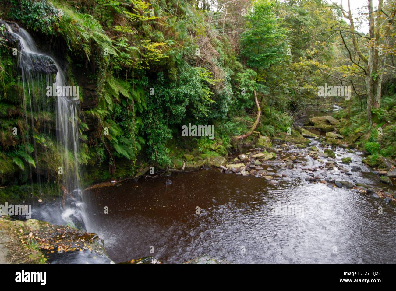 Lumb falls yorkshire hi-res stock photography and images - Alamy
