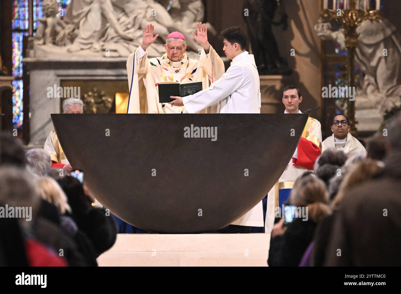 The Archbishop of Paris Laurent Ulrich during the first mass for the ...