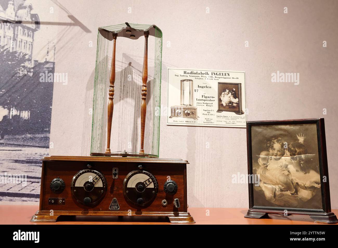 Technical Museum Vienna, Austria. Radio receiver U7 Ultradyne 1928 ...