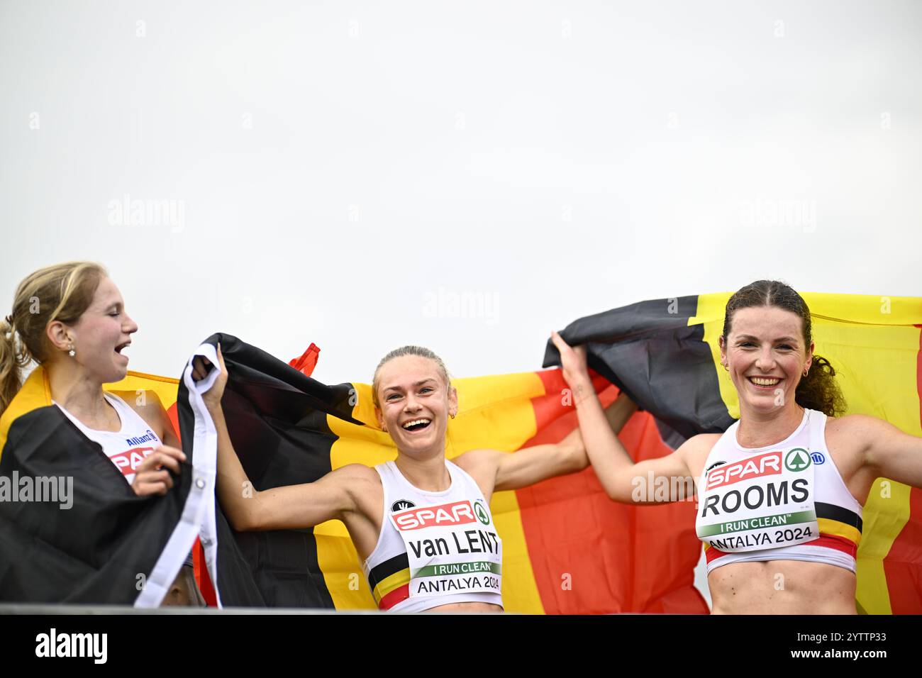 Antalya, Turkey. 08th Dec, 2024. Belgian Jana Van Lent, Belgian Lisa ...