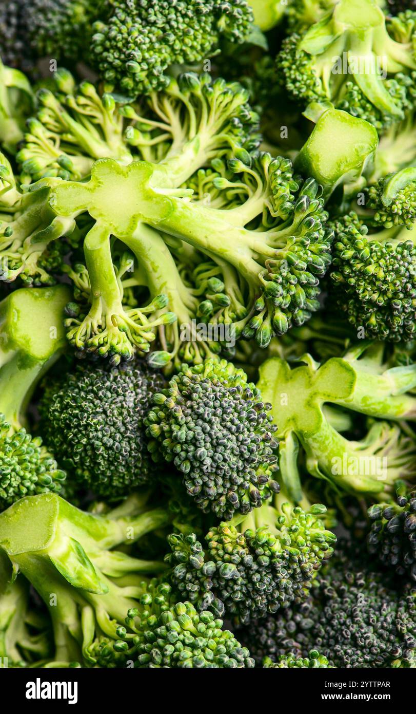 Green pile broccoli backgrounds Stock Photo - Alamy