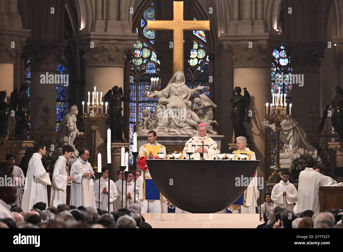 The Archbishop of Paris Laurent Ulrich during the first mass for the ...