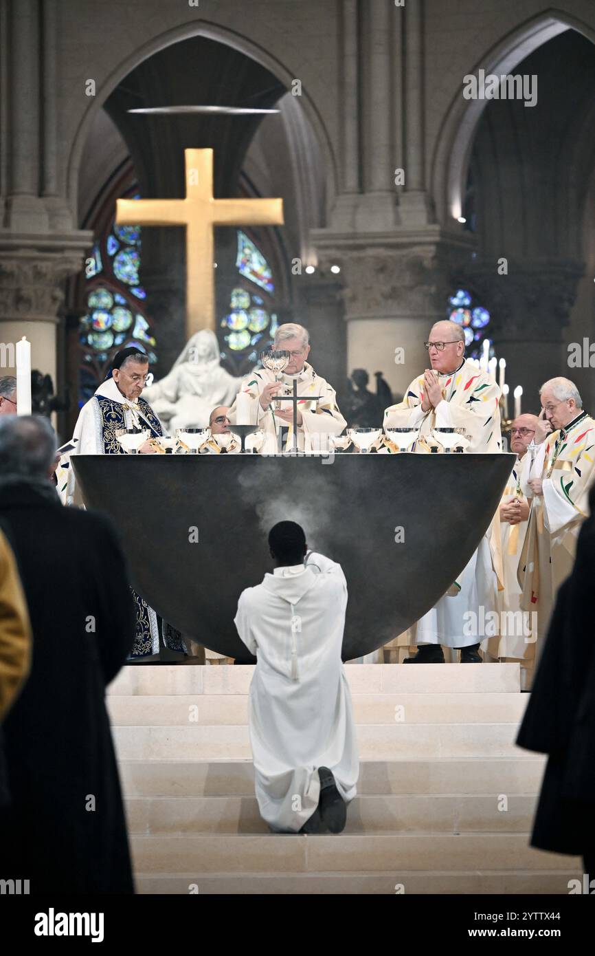 The Archbishop of Paris Laurent Ulrich during the first mass for the ...