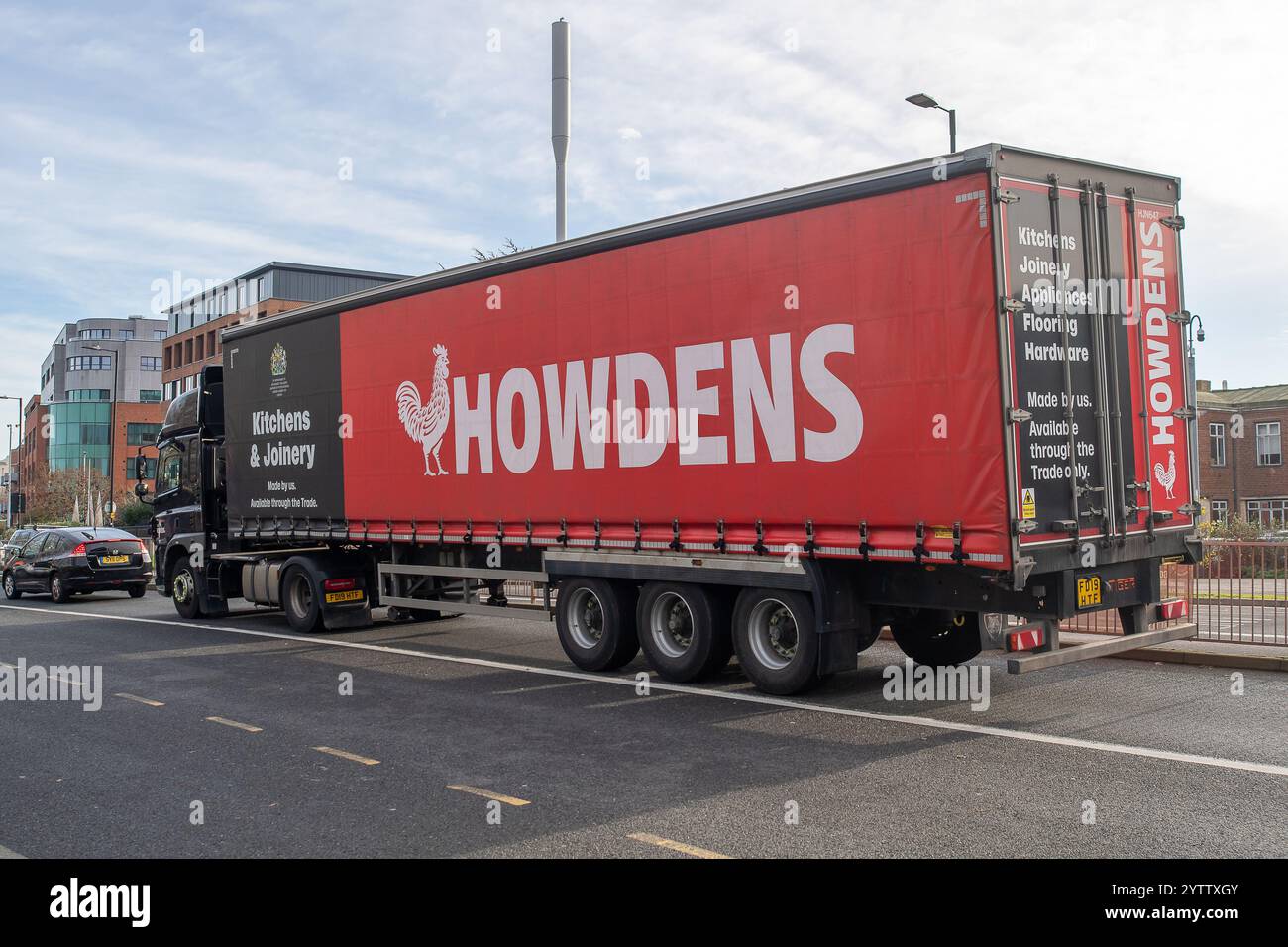 Howdens kitchens hi-res stock photography and images - Alamy