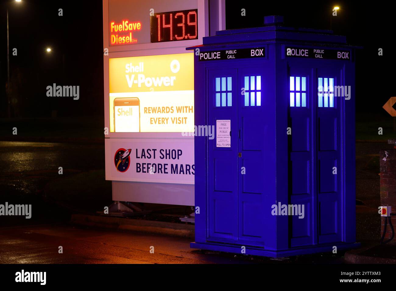 A Doctor Who Tardis replica on display at Inner Space Stations in York ...