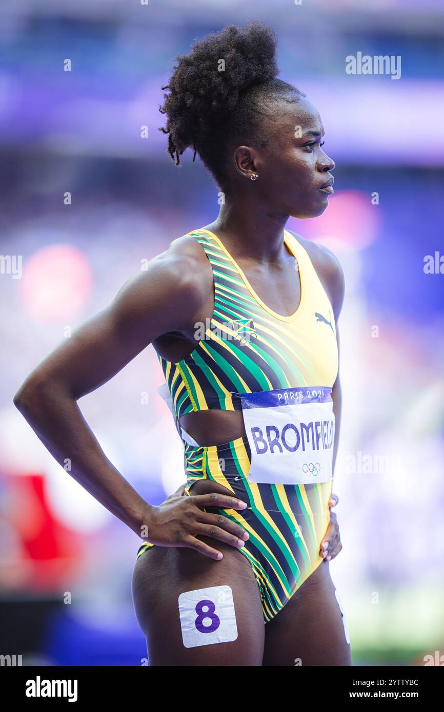 Junelle Bromfield participating in the 400 meters at the Paris 2024 ...