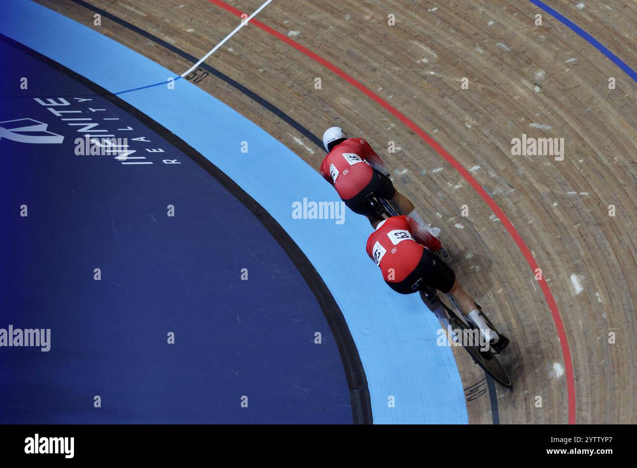 Claudio IMHOF (SUI) and Tim WAFLER (AUT) in the men's Scratch race at ...