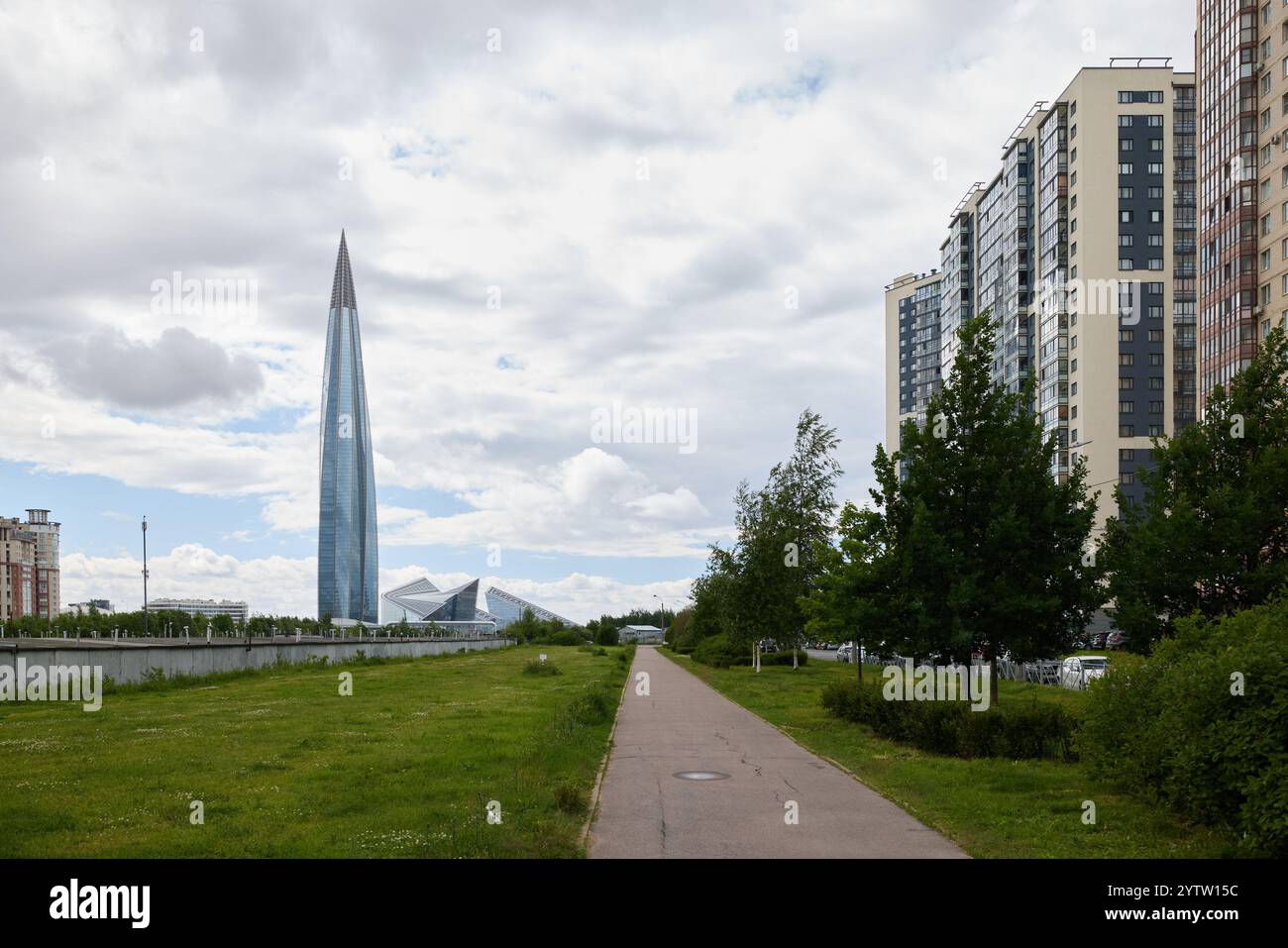 Exploring the Impact of Modern Architecture on the Urban Landscape and ...