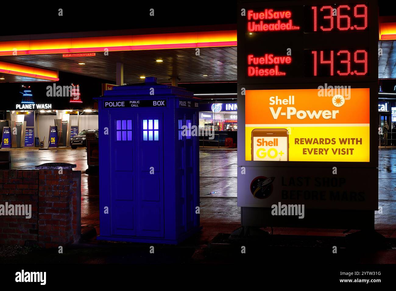 A Doctor Who Tardis replica on display at Inner Space Stations in York ...