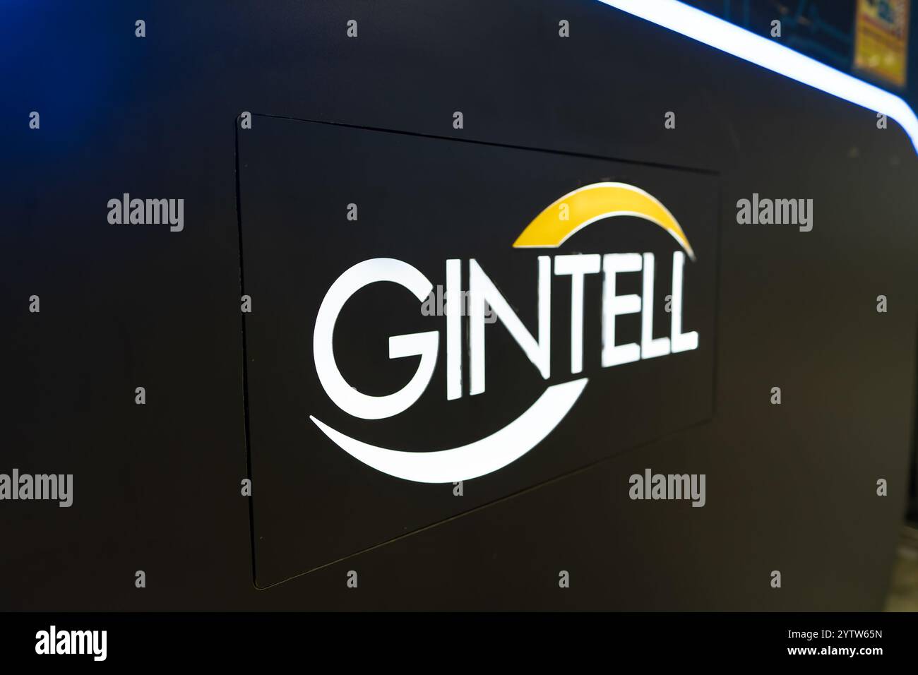 Gintell hi-res stock photography and images - Alamy