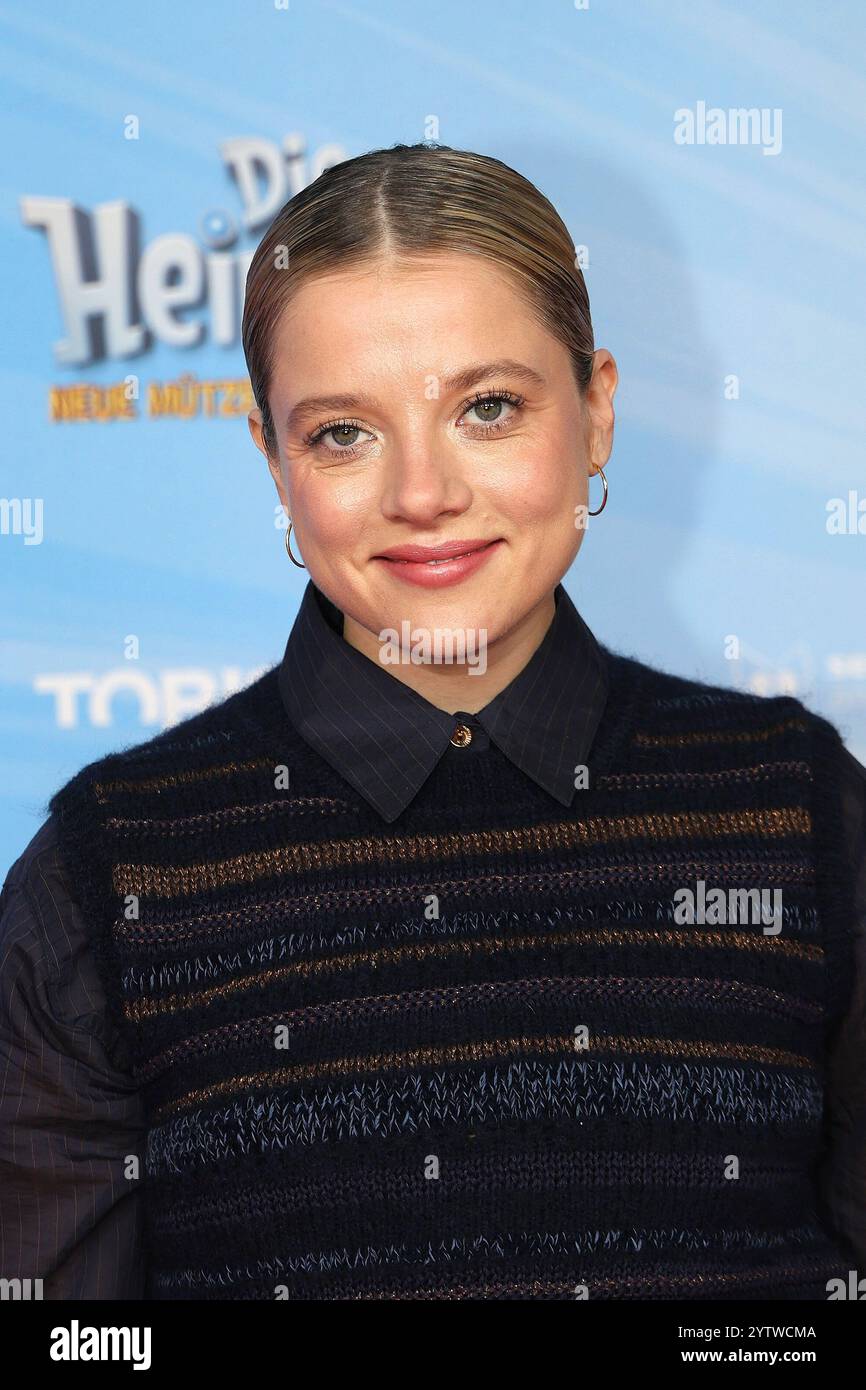 Jella Haase bei der „Die Heinzels - Neue Muetzen, Neue Misson“ Film ...