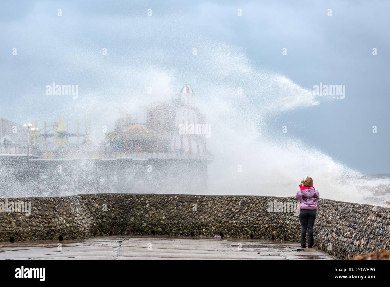 Brighton, December 7th 2024: Storm Darragh hits the beach at high tide ...