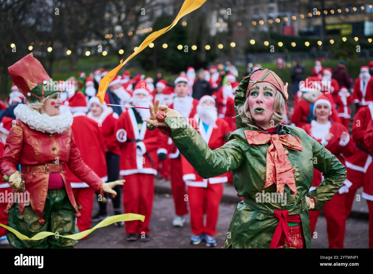 Edinburgh Scotland, UK 08 December 2024. The Edinburgh Santa Fun Run ...