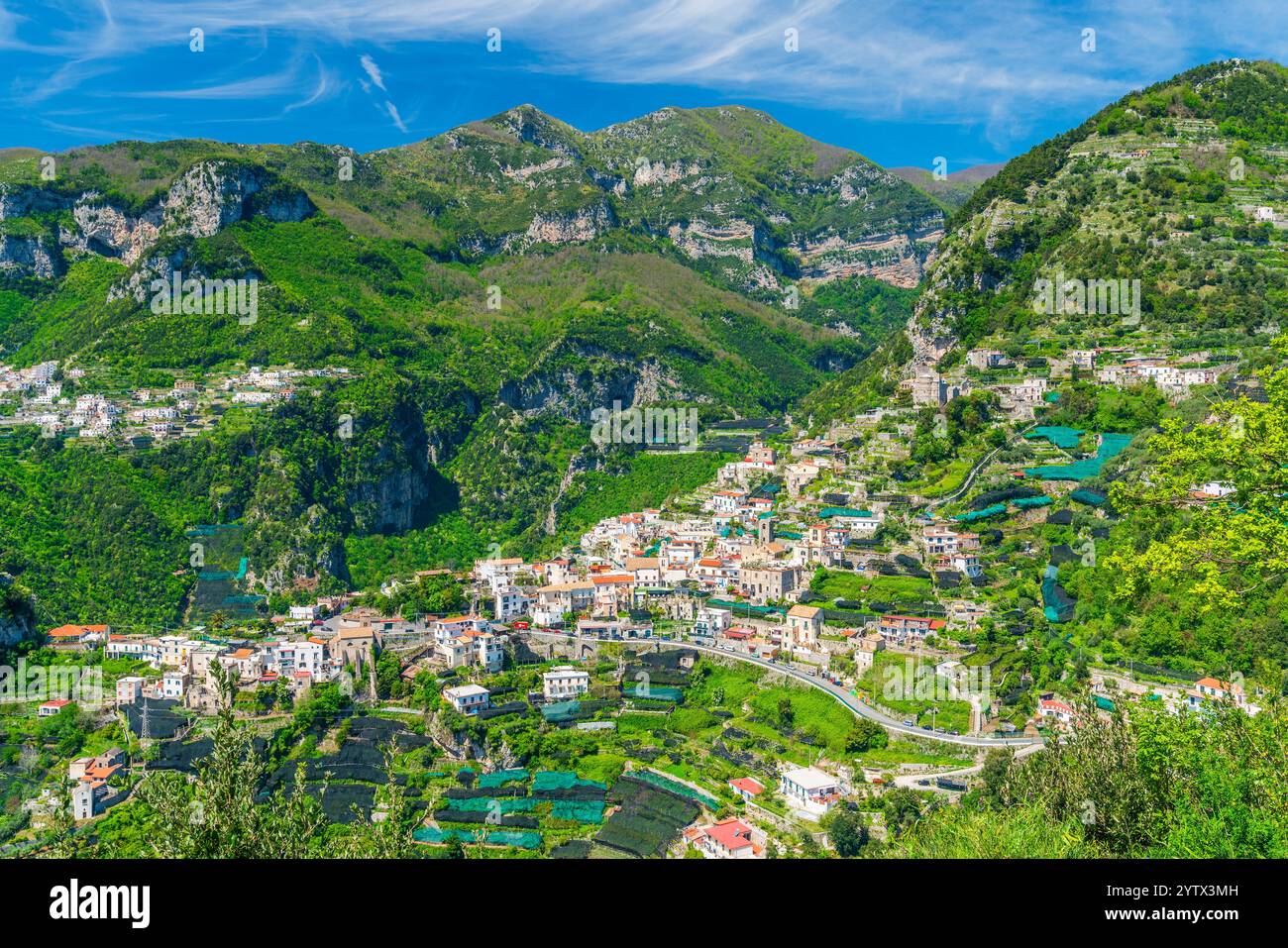 Terrazza dell'Infinito, Villa Cimbrone Gardens, Ravello, Amalfi Coast ...