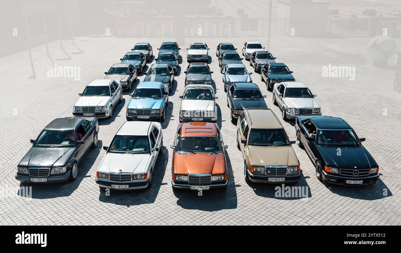 Classic car meet - Mercedes Benz club. Five rows of cars parked like a ...