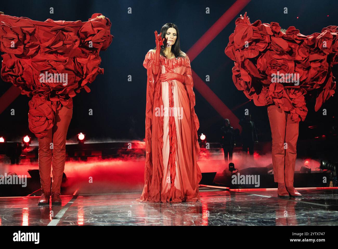 Laura pausini italian singer hi-res stock photography and images - Alamy