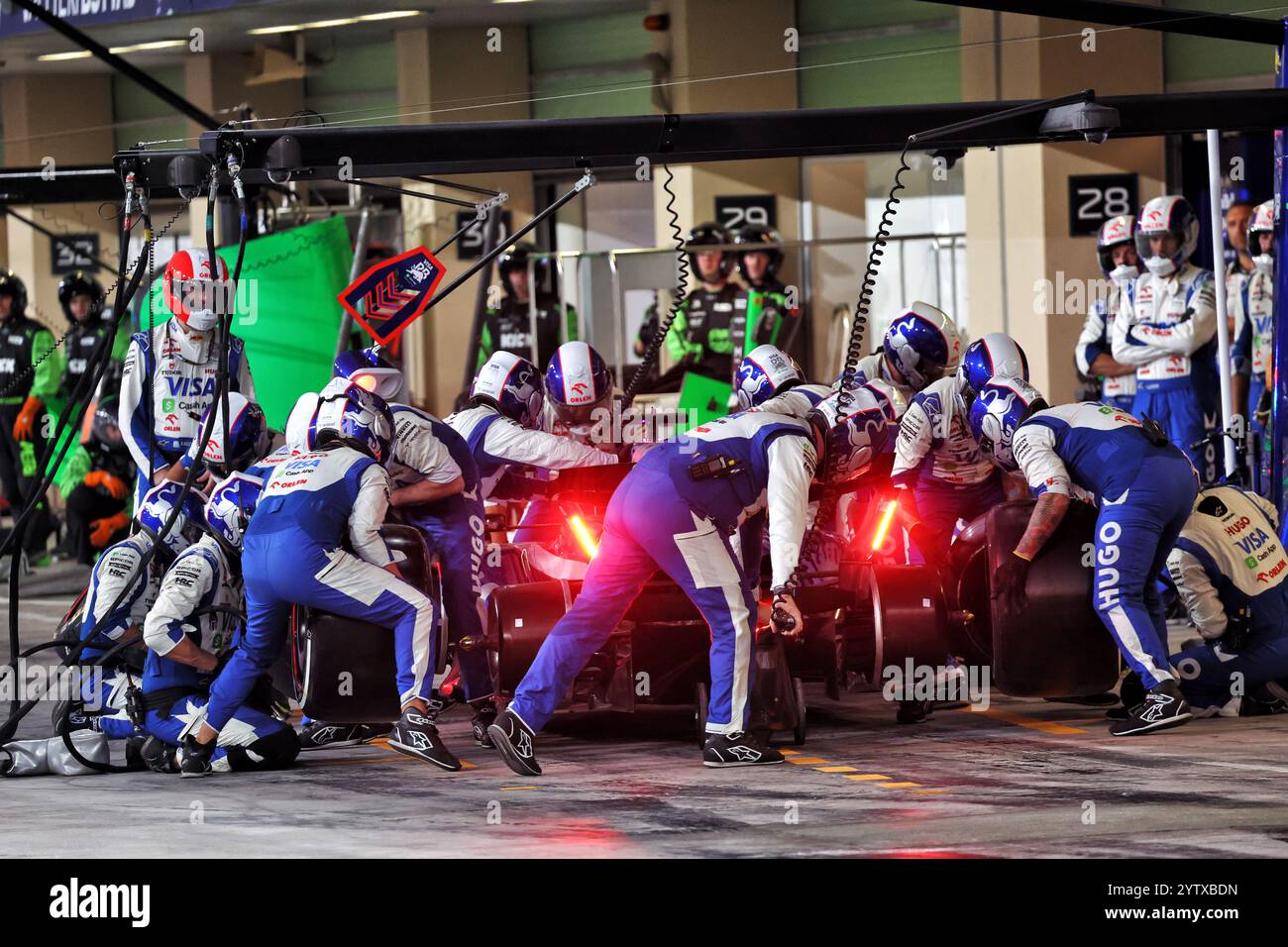 Abu Dhabi, Abu Dhabi. 08th Dec, 2024. Liam Lawson (NZL) RB VCARB 01 ...