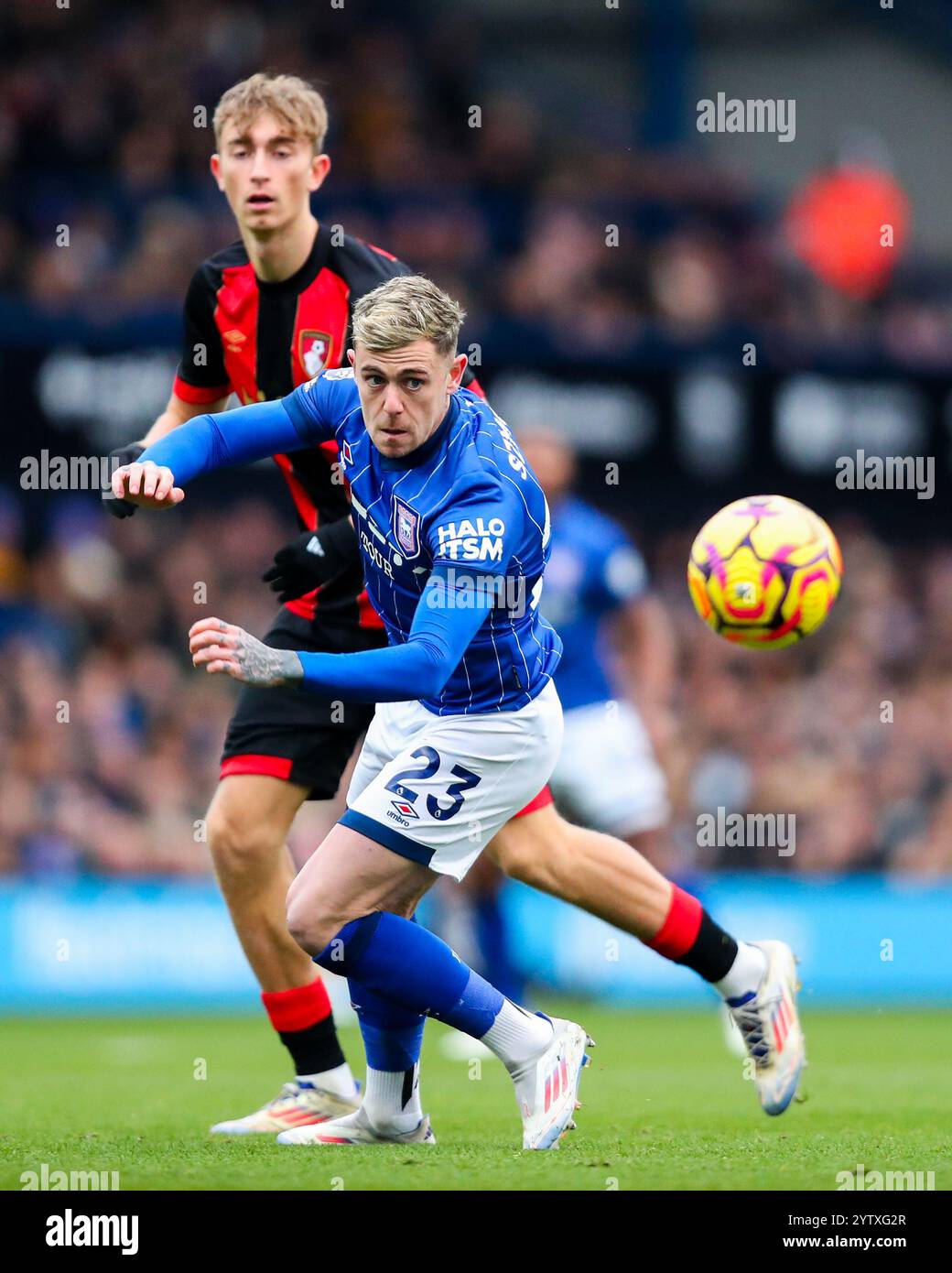 Sam szmodics soccer hi-res stock photography and images - Alamy