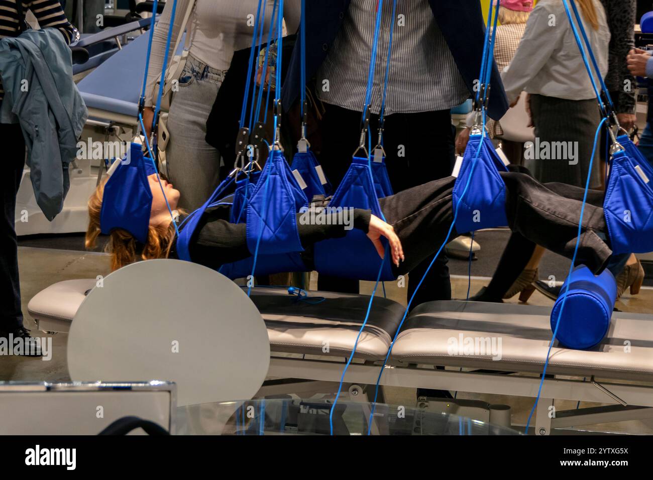 Physiotherapy frame with weight relief. Sling therapy Stock Photo - Alamy