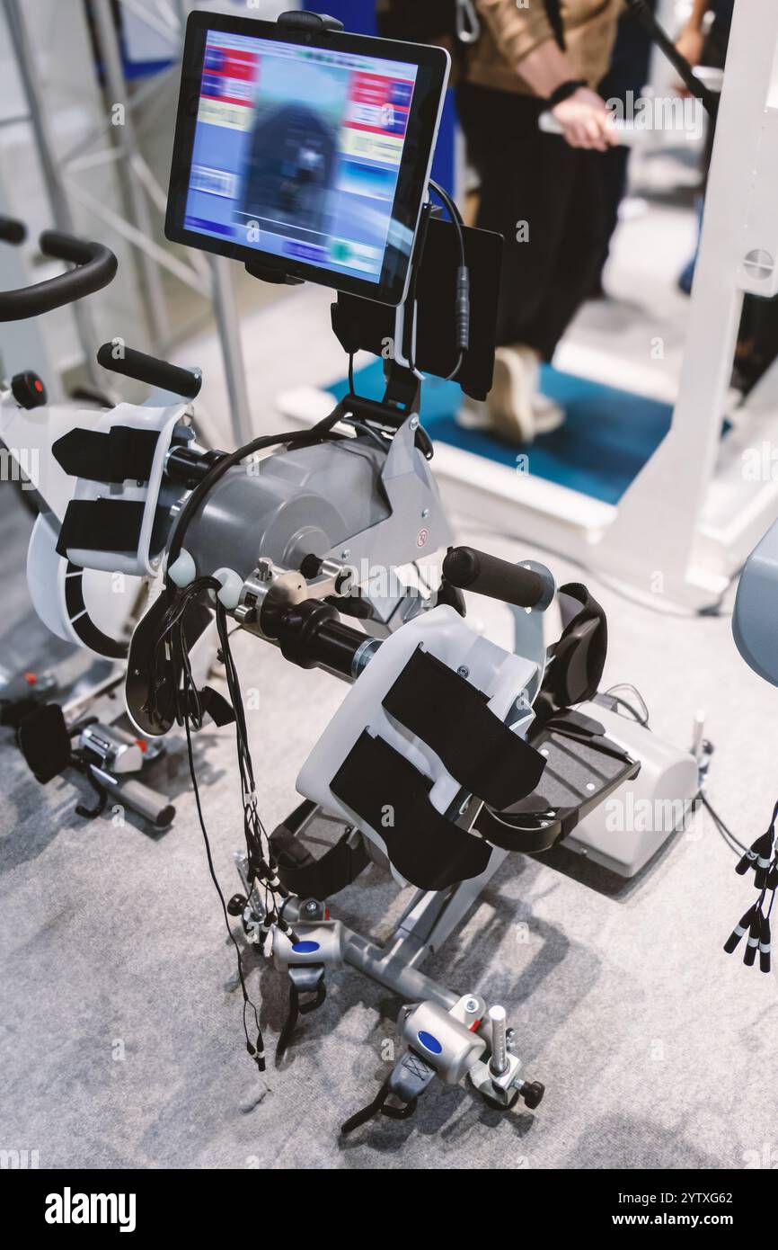 Adaptive rehabilitation hi-res stock photography and images - Alamy