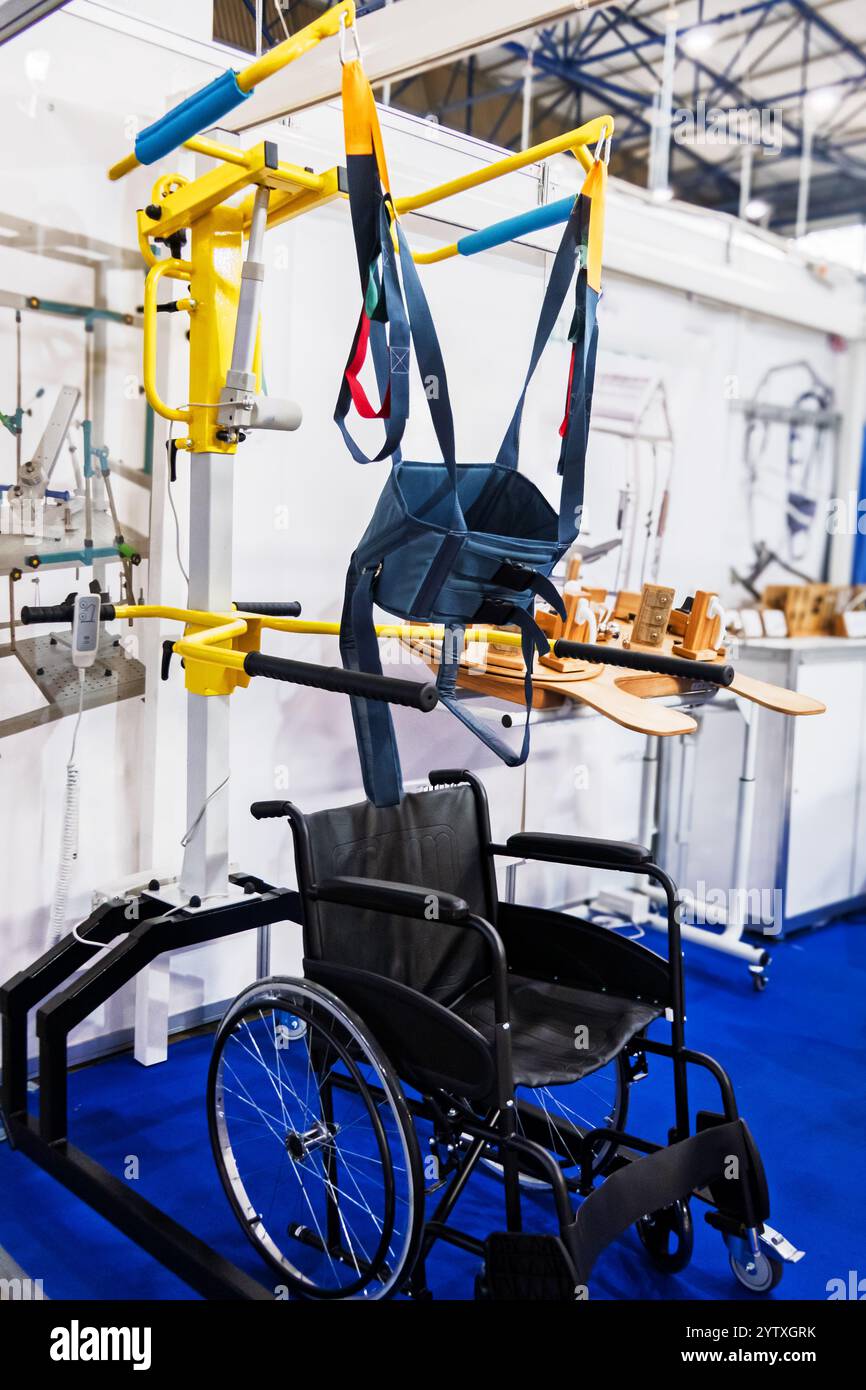 Active rehabilitation module for active restoration of motor functions ...