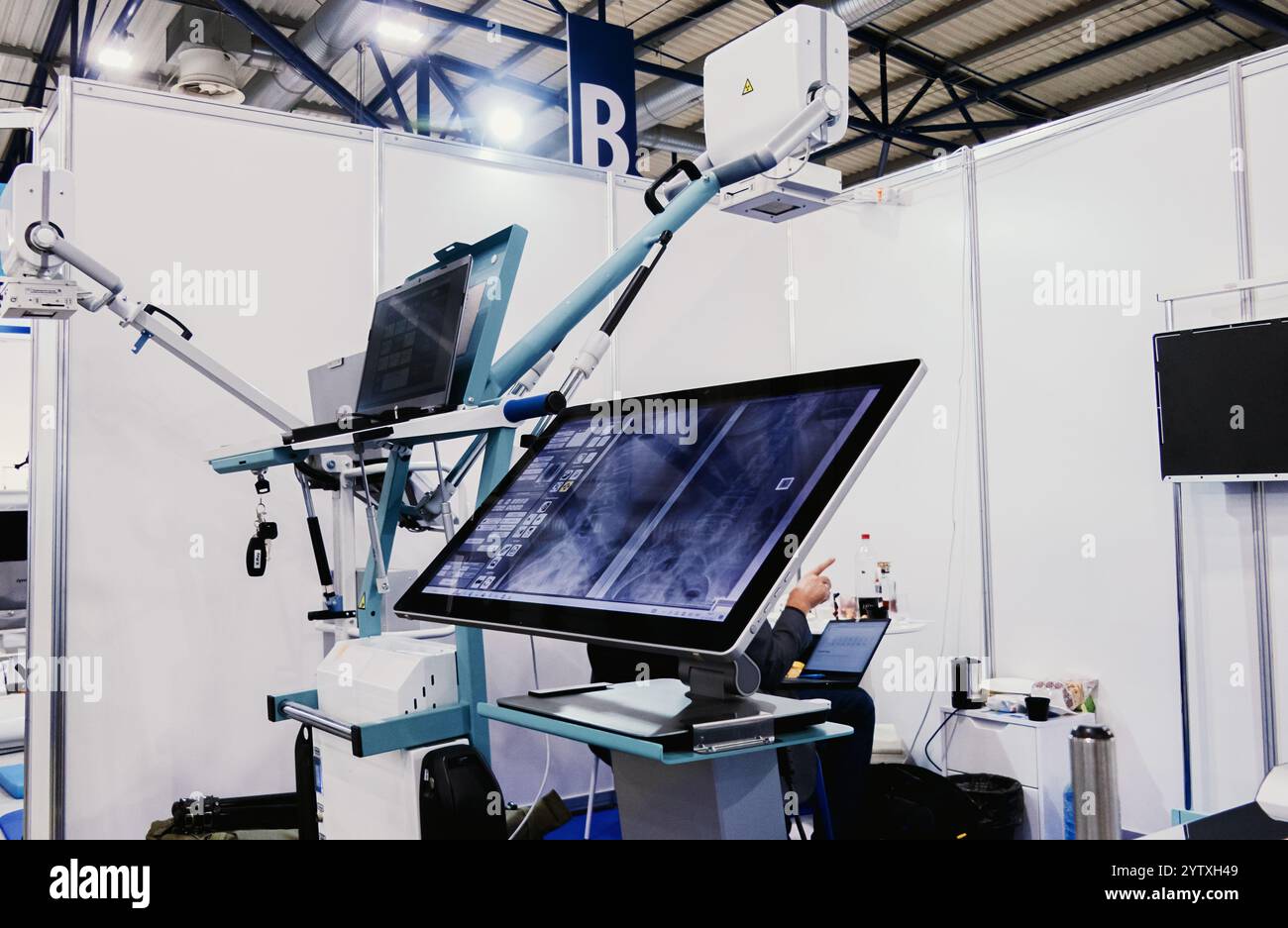 Modern portable X-ray machine with images displayed on a monitor Stock ...