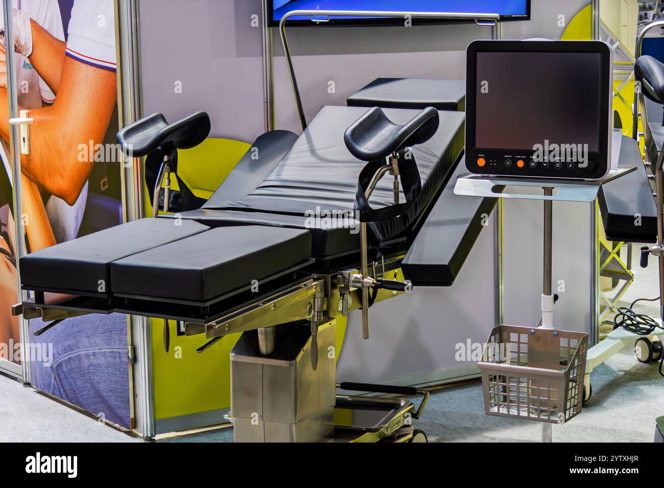 Operating table gynecology hi-res stock photography and images - Alamy