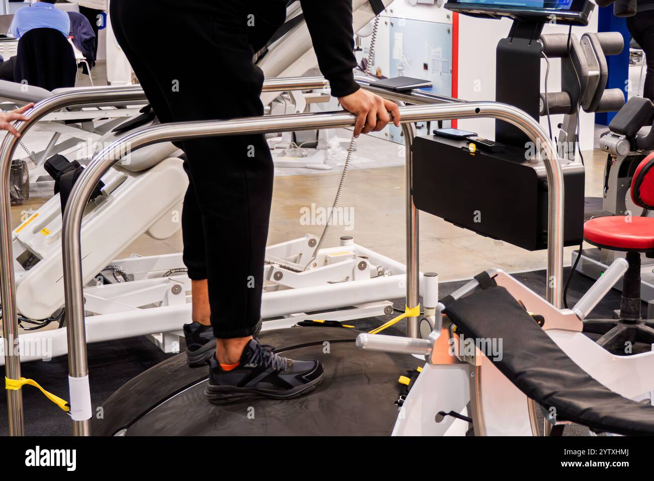 Sports simulator for rehabilitation of people with musculoskeletal ...