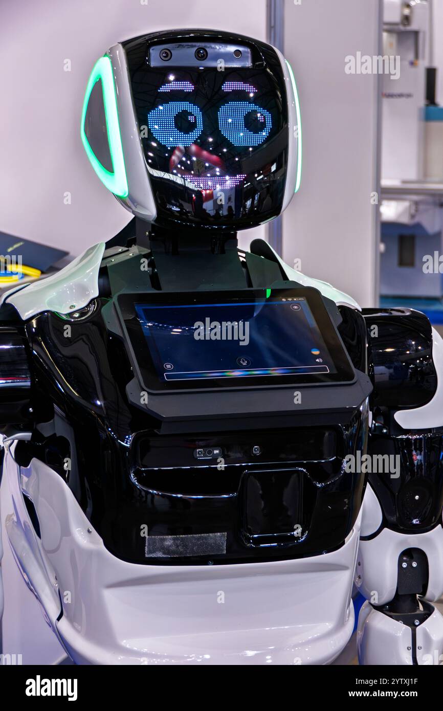 Smart robot at the exhibition for presentations Stock Photo - Alamy