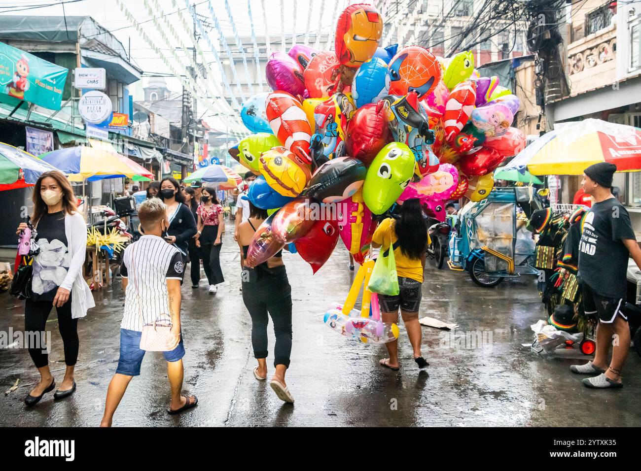 Balloon vendor the philippines hi-res stock photography and images - Alamy