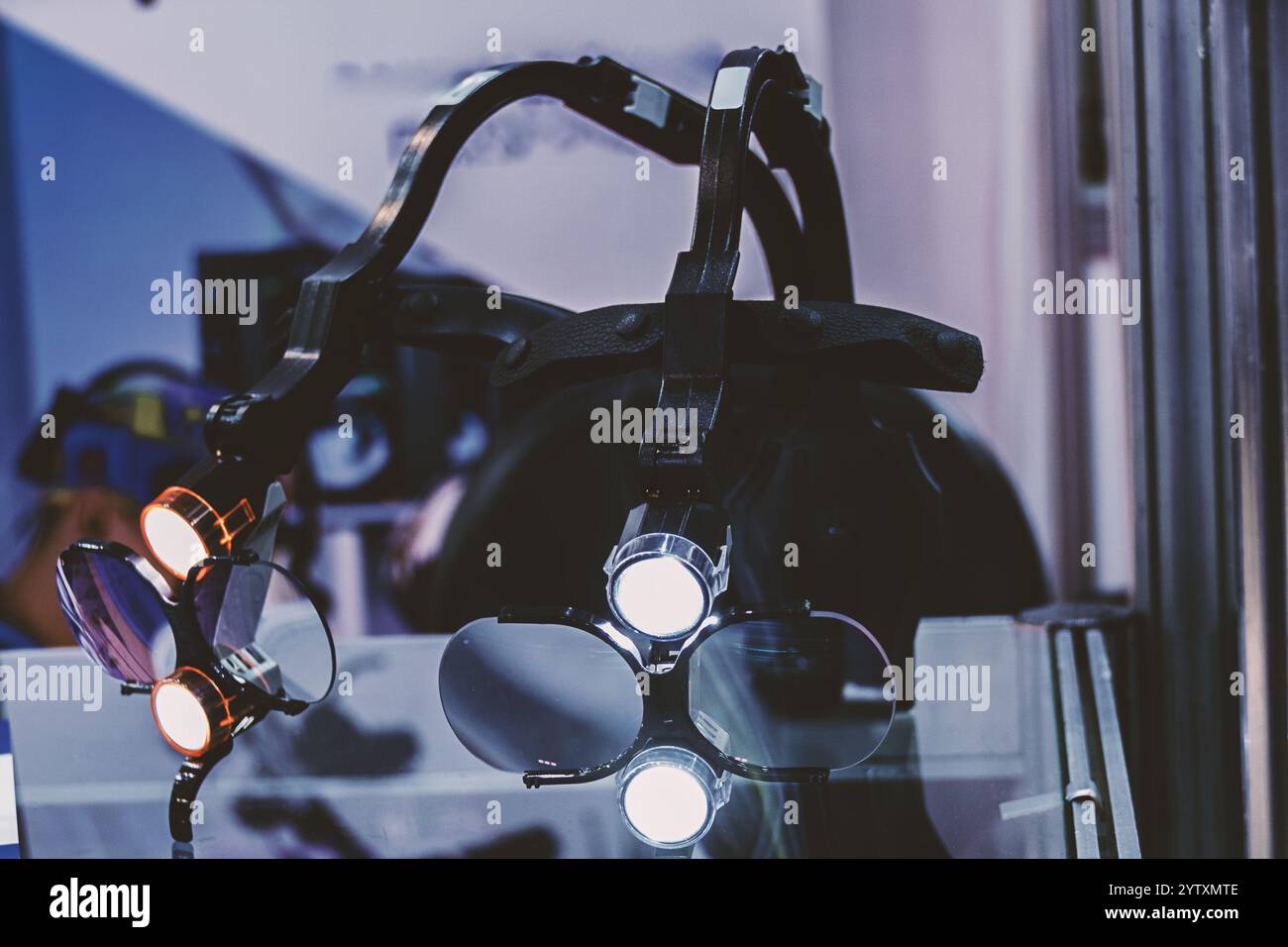 Headband lamp hi-res stock photography and images - Alamy