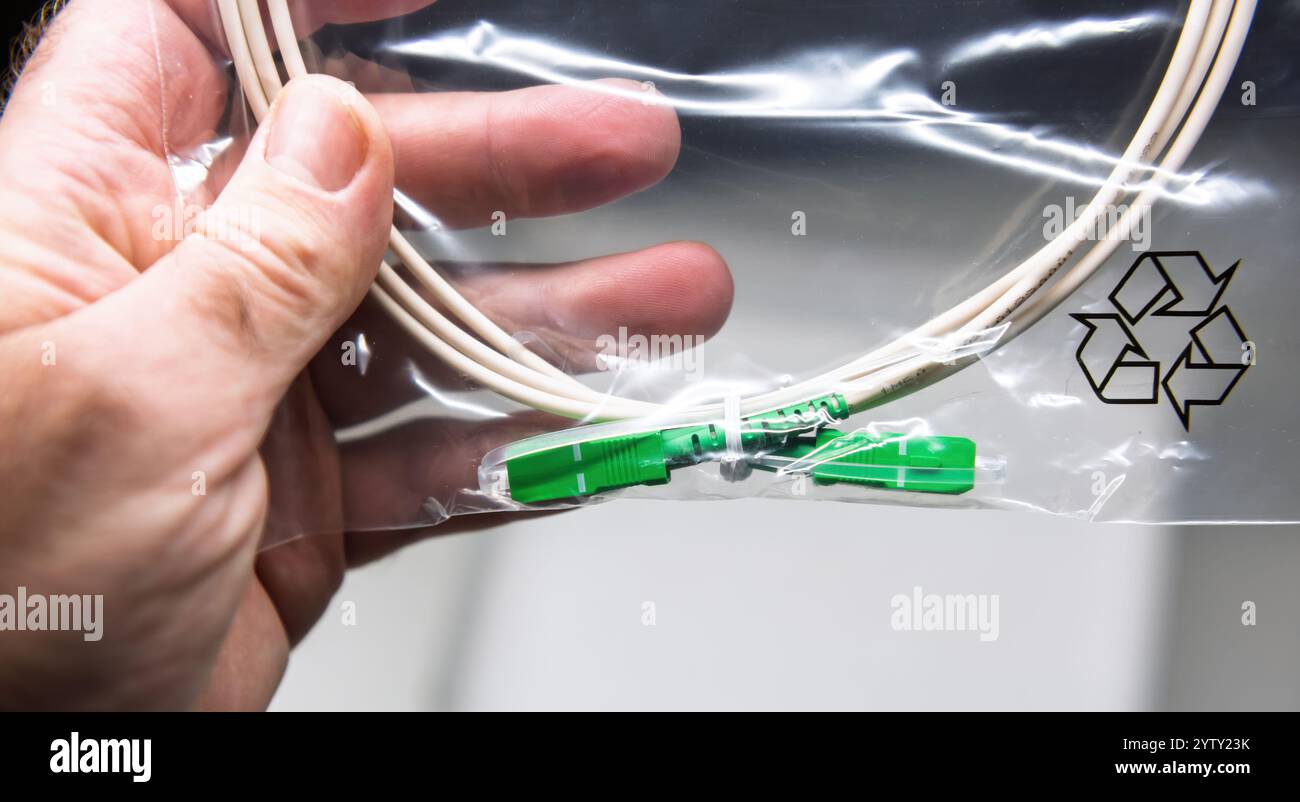 Fiber optic setup hi-res stock photography and images - Alamy