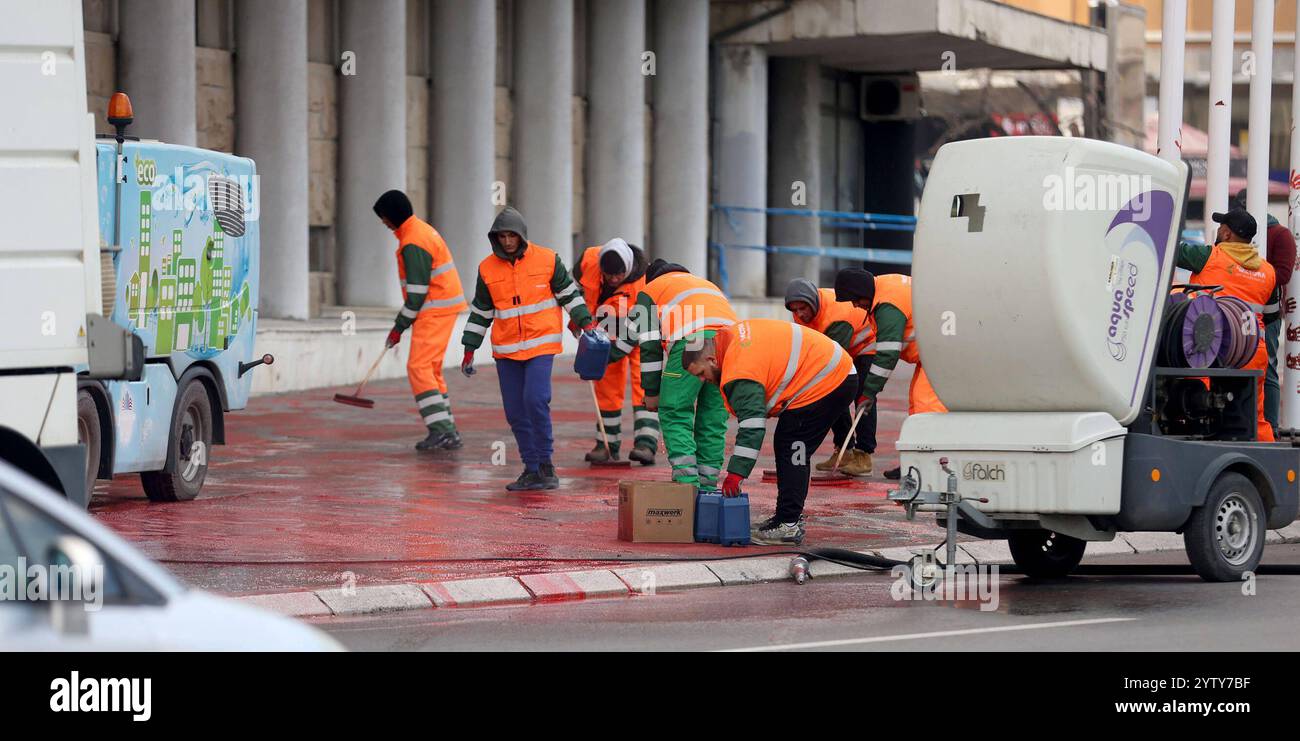 Roof collapse novi sad hi-res stock photography and images - Alamy